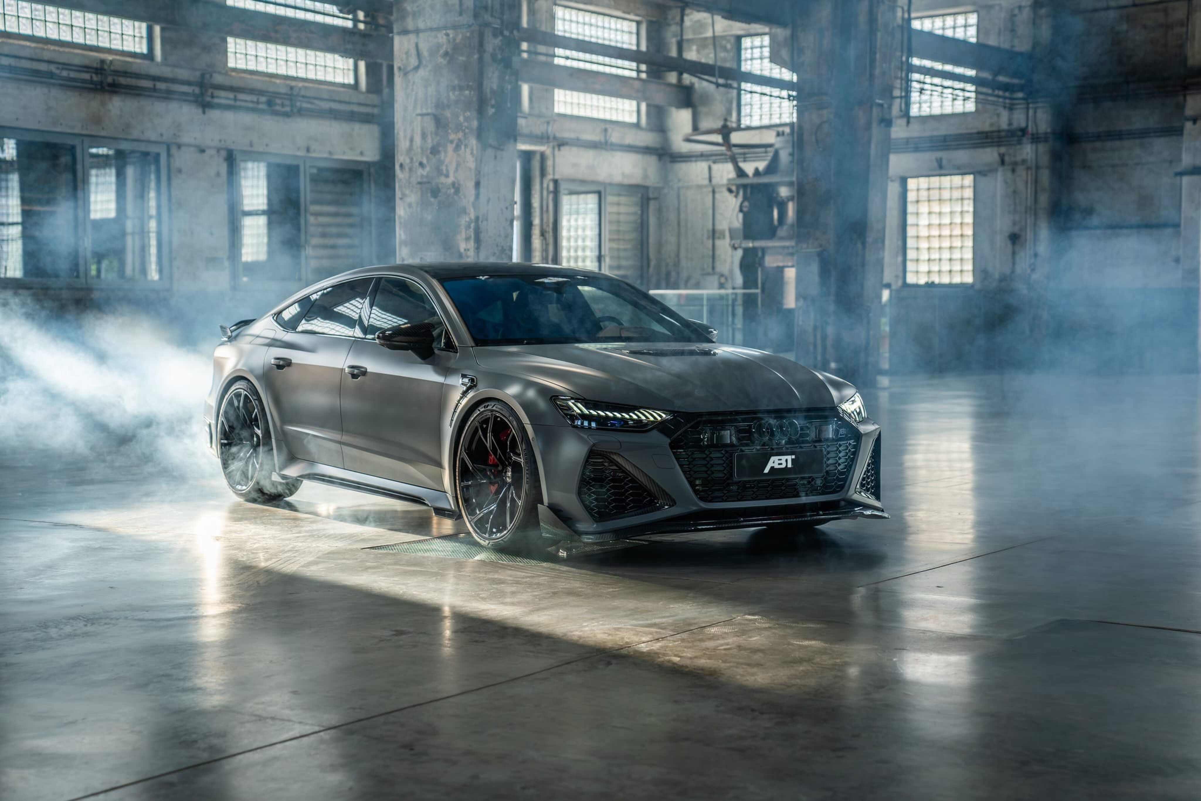 ABT Sportsline introduceert de RS7 Legacy Edition met 760 pk en een ...