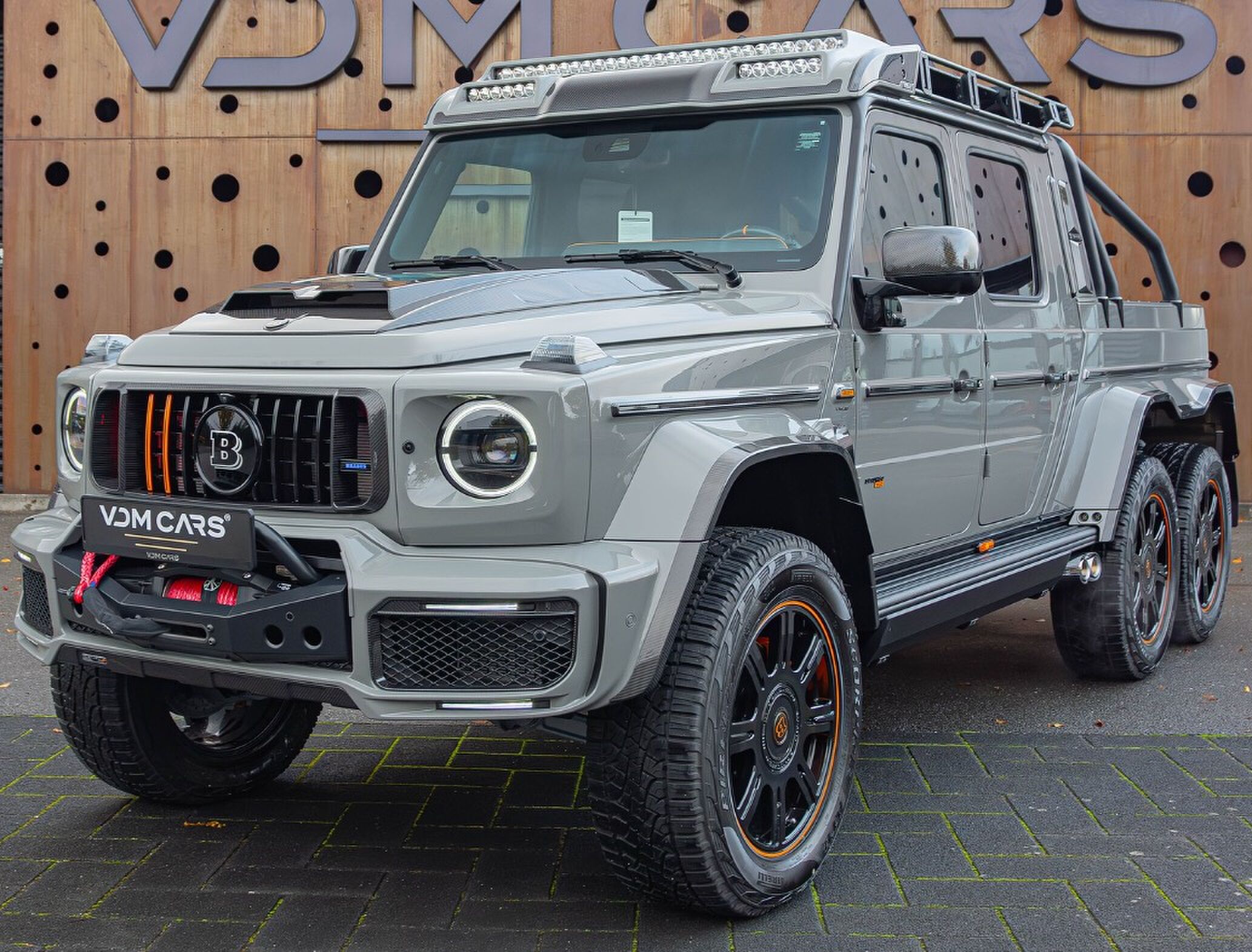 Buitenkansje: Nederlandse dealer biedt een heuse Mercedes-Benz BRABUS ...