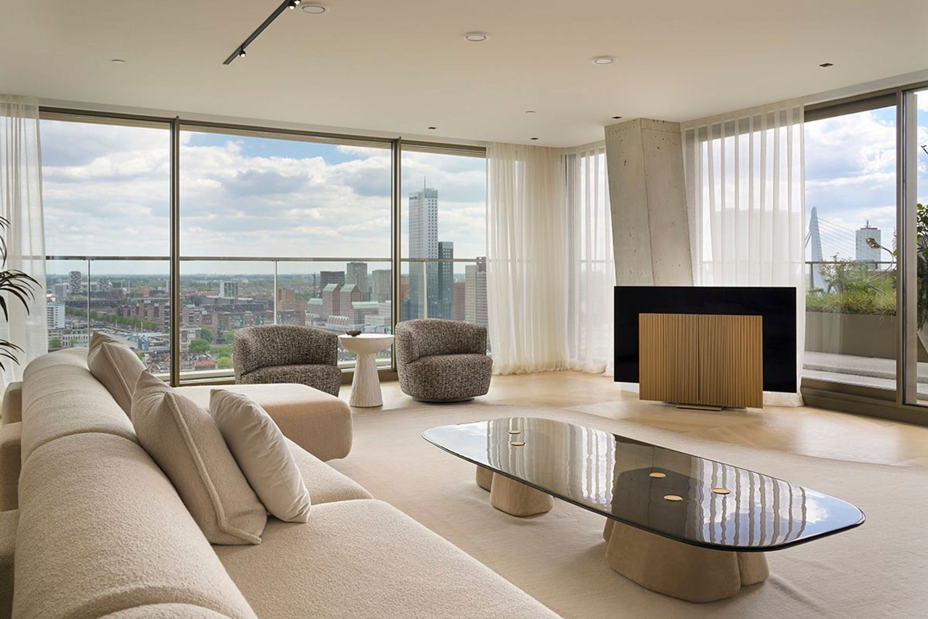 Peter Goedvolk wil € 5 miljoen voor penthouse in Rotterdam