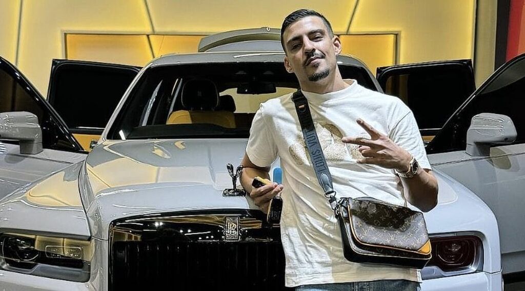 Rapper Boef tikt maar liefst € 60.000 af voor een matras