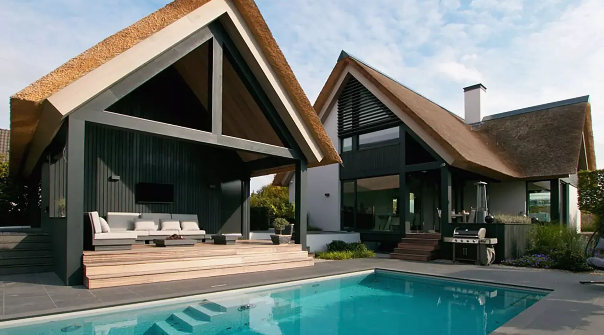 Gregory van der Wiel voorkomt via rechter veiling van zijn villa