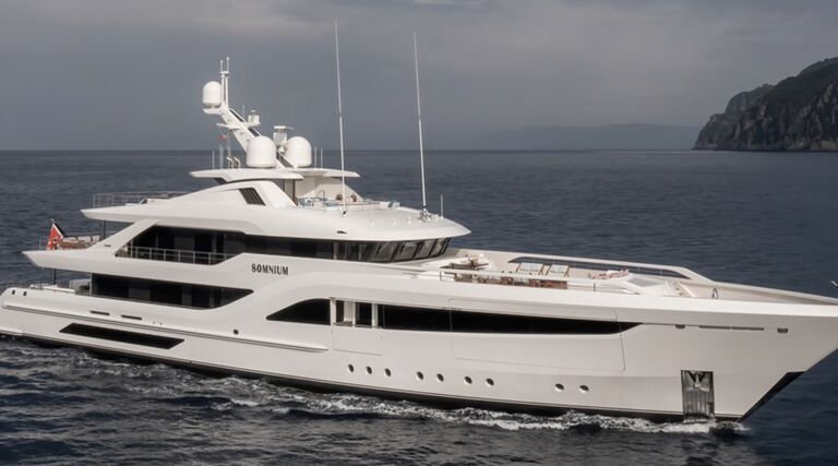 Benetti lanceert nieuw super-de-luxe superjacht van 44 meter lang