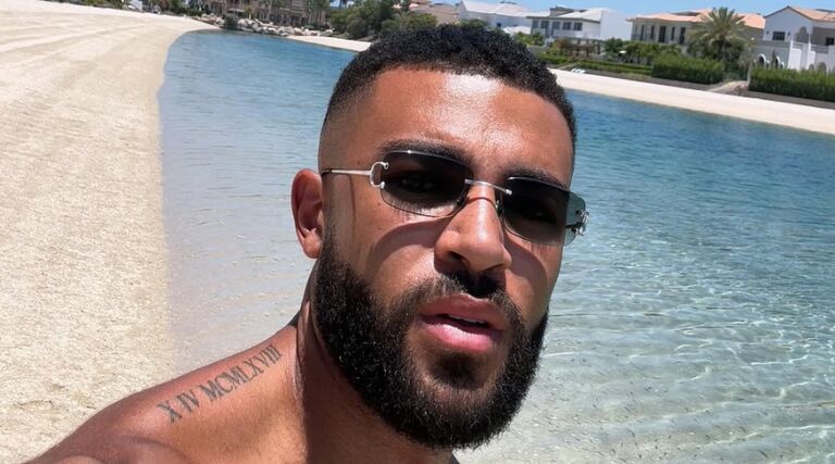 Samuel Onuha laat zien hoeveel hij verdiende met ICON