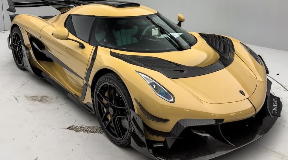 Eerste Koenigsegg Jesko Attack (€ 3,5 miljoen) met Nederlands kenteken ...